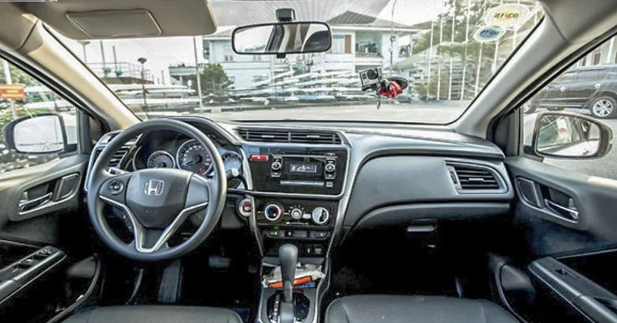 Taplo ô tô là gì? 64 biểu tượng trên taplo bạn phải biết